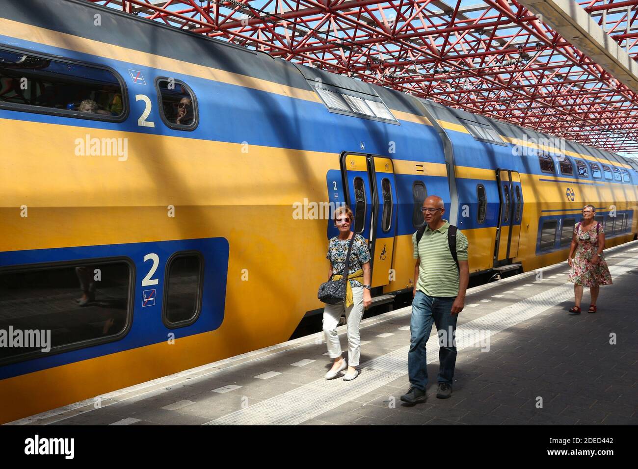 ZAANDAM, NETHERLANDS - JULY 9, 2017: Nederlandse Spoorwegen (NS) train ...