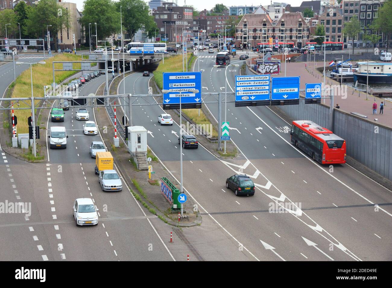 Road signs amsterdam holland netherlands hi-res stock photography and ...
