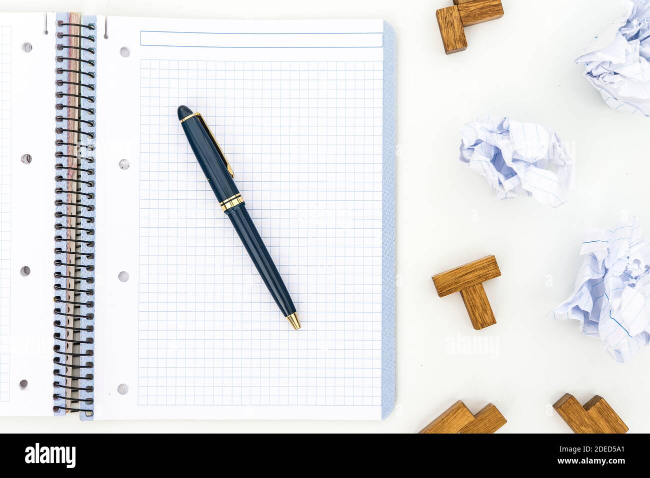 Puzzle, pencil, notebook and crumpled paper Stock Photo - Alamy