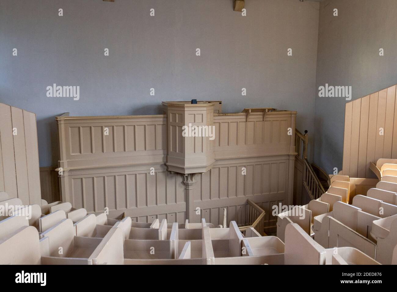 The altar inside the prison chapel within Lincoln Prison (Victorian ...