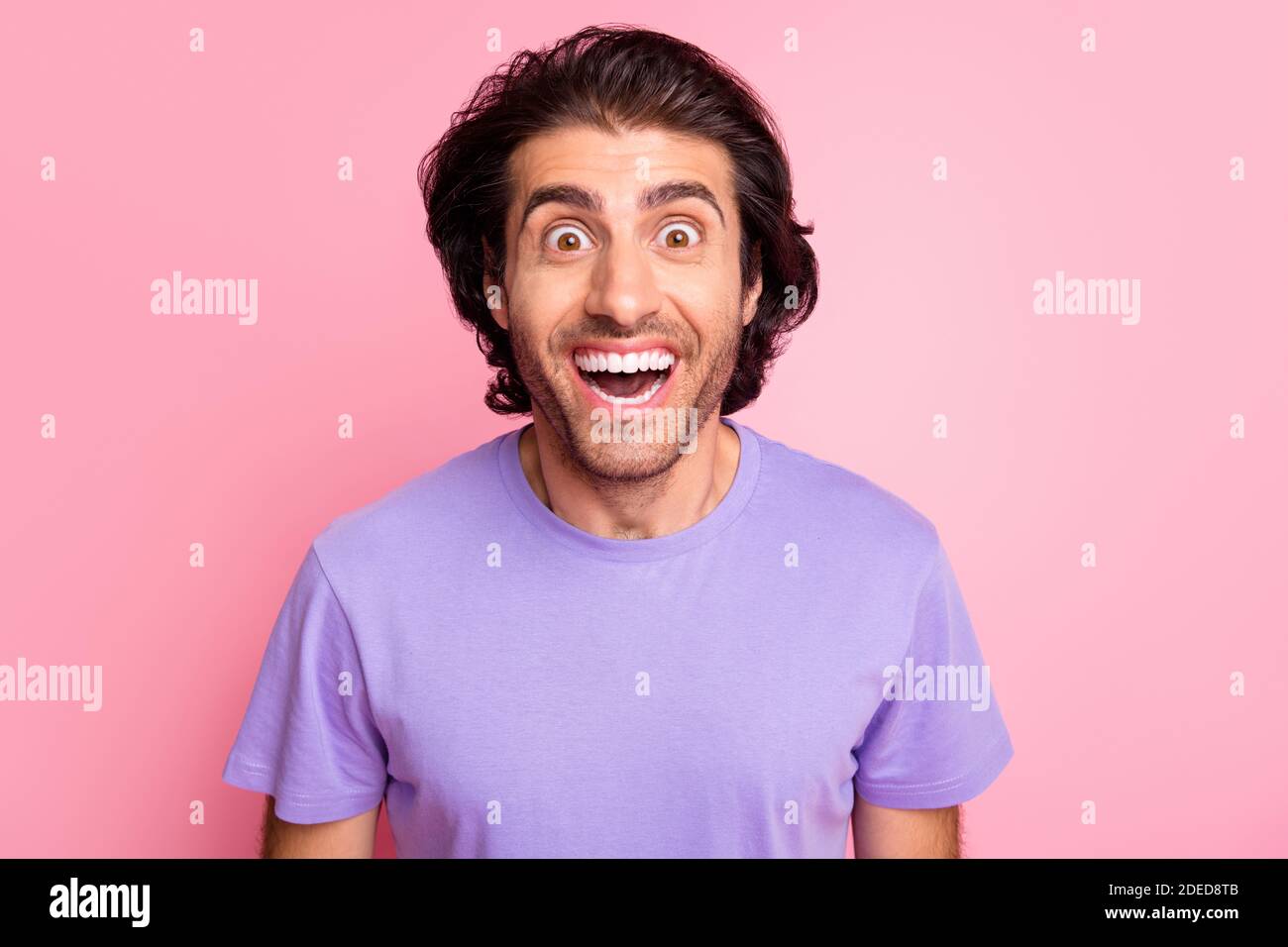 Close up portrait of shocked person staring open mouth wear violet ...