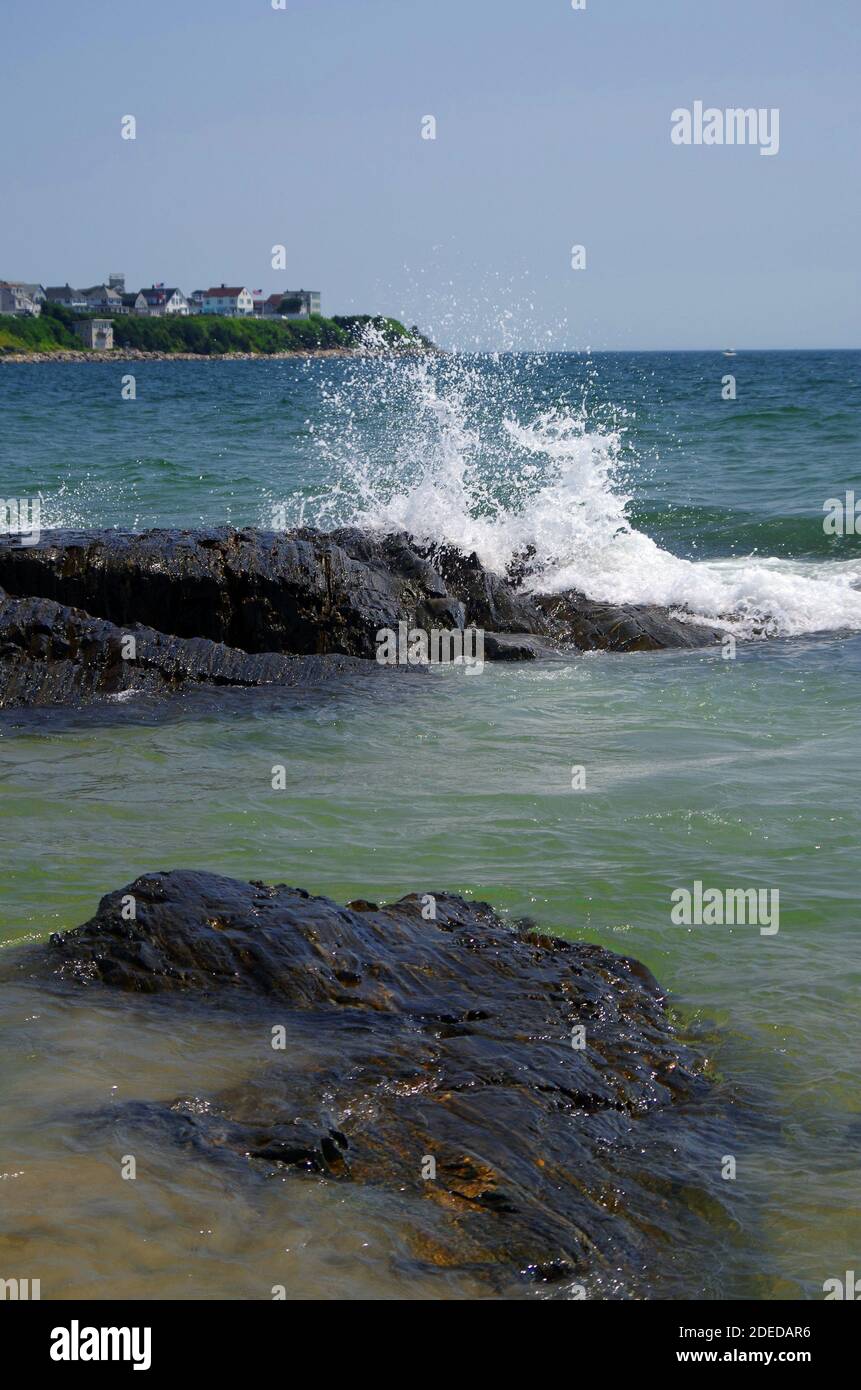 Wave seascape beachscape hi-res stock photography and images - Alamy