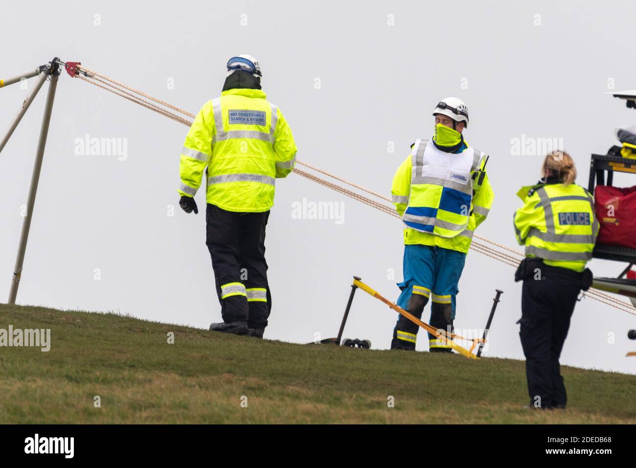 Yellow emergency rescue hi-res stock photography and images - Alamy