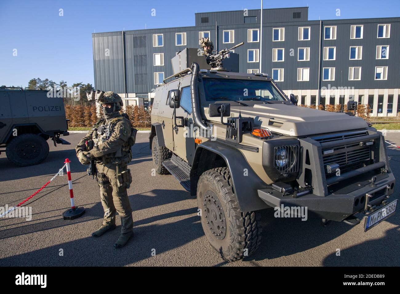 30 November 2020, Bavaria, Nuremberg: Police officers are standing at a ...