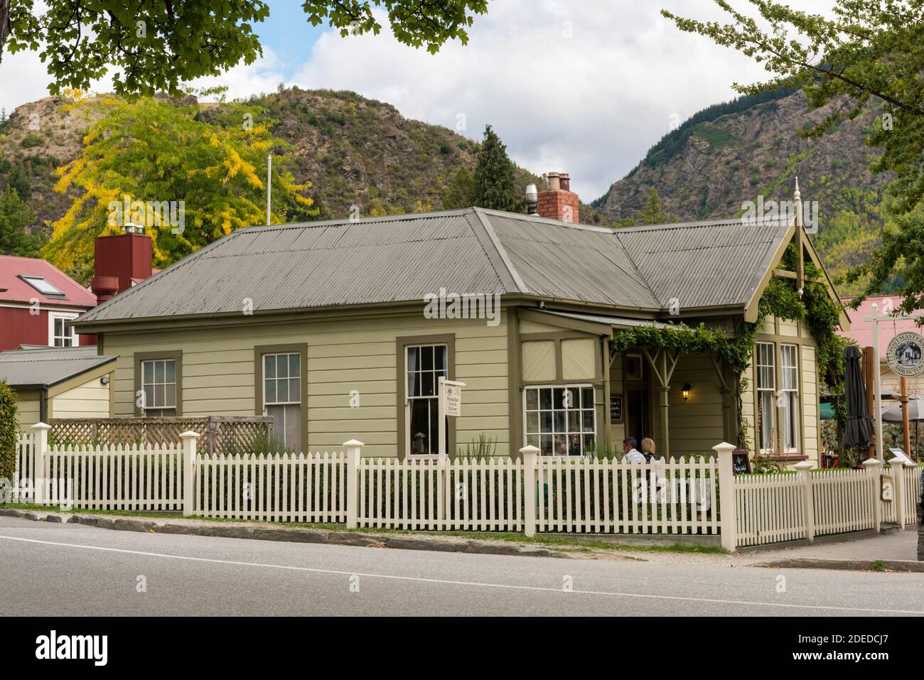 Restaurant in arrowtown hi-res stock photography and images - Alamy