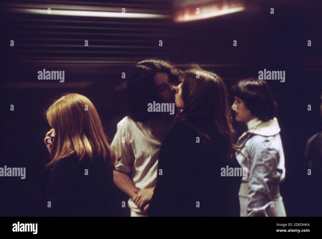 Goodbye kiss hi-res stock photography and images - Alamy