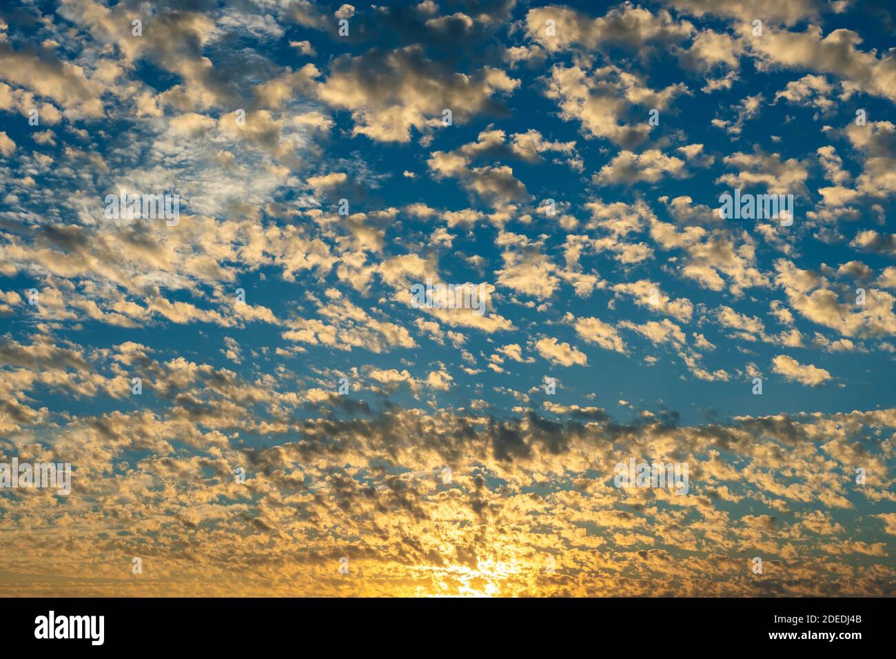 Dusk beautiful hi-res stock photography and images - Alamy