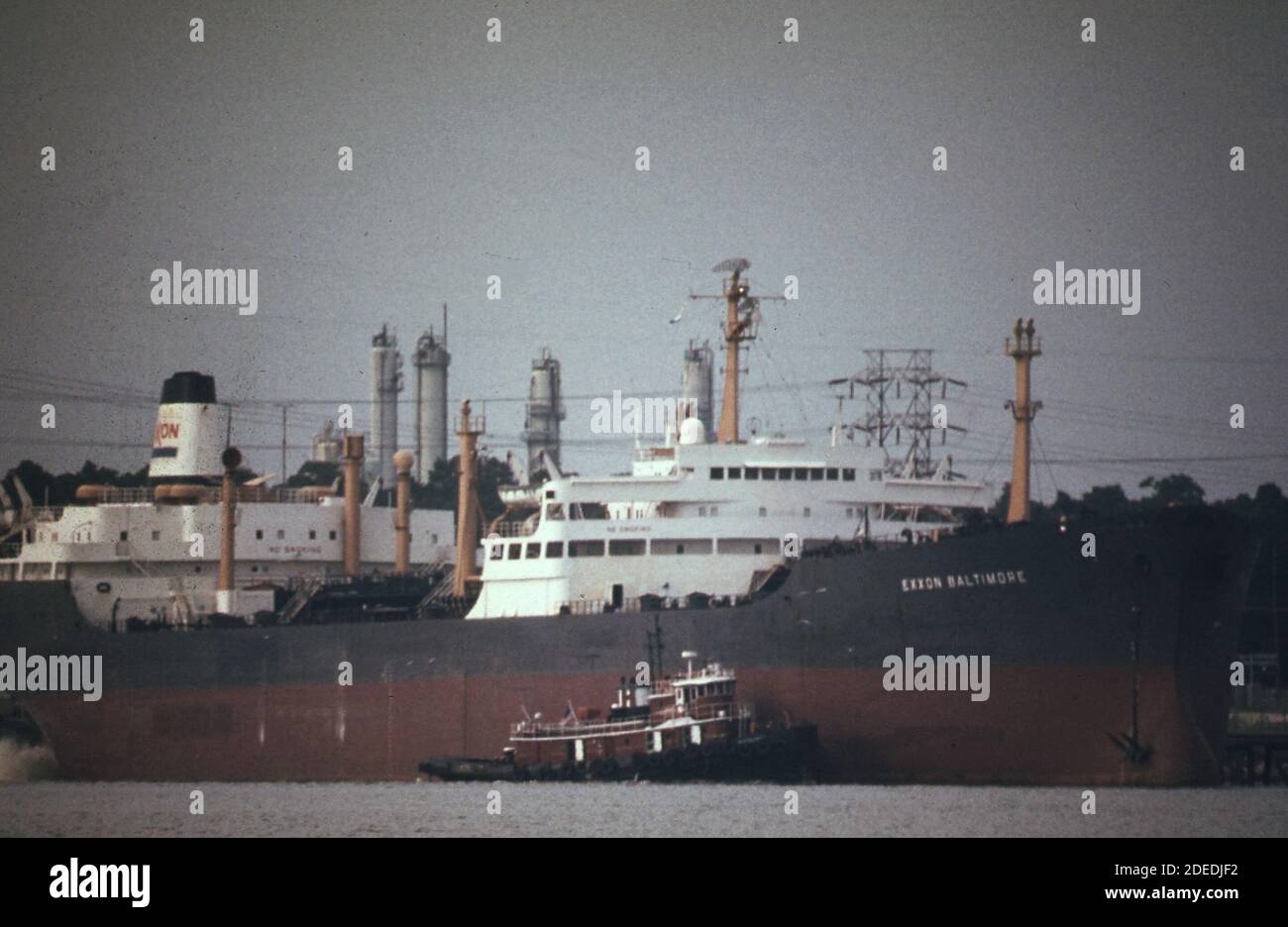 1970s exxon baltimore hi-res stock photography and images - Alamy