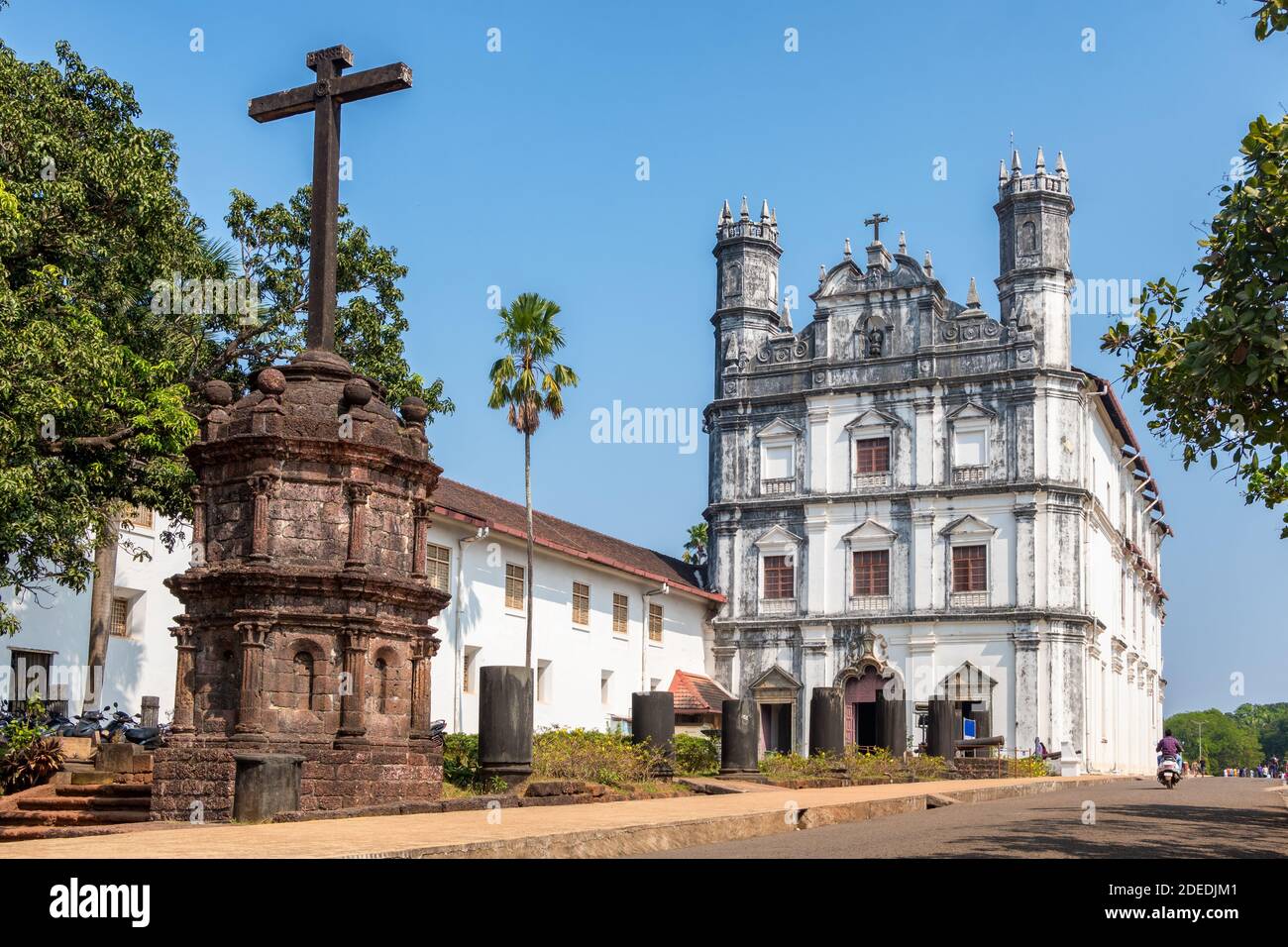 Church of St. Francis of Assisi, old Goa, India Stock Photo - Alamy