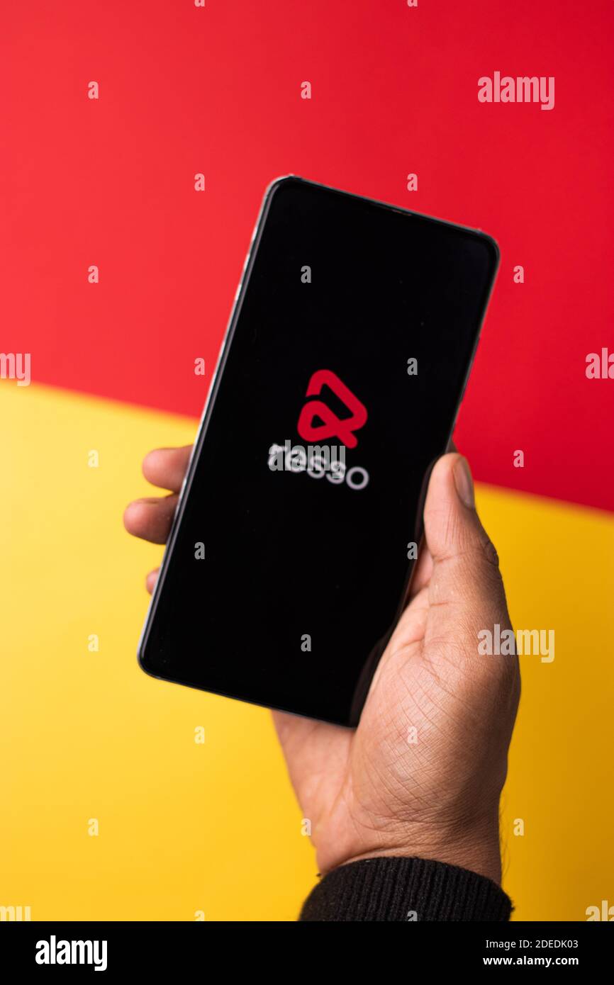 Assam, india - November 29, 2020 : Resso logo on phone screen stock ...