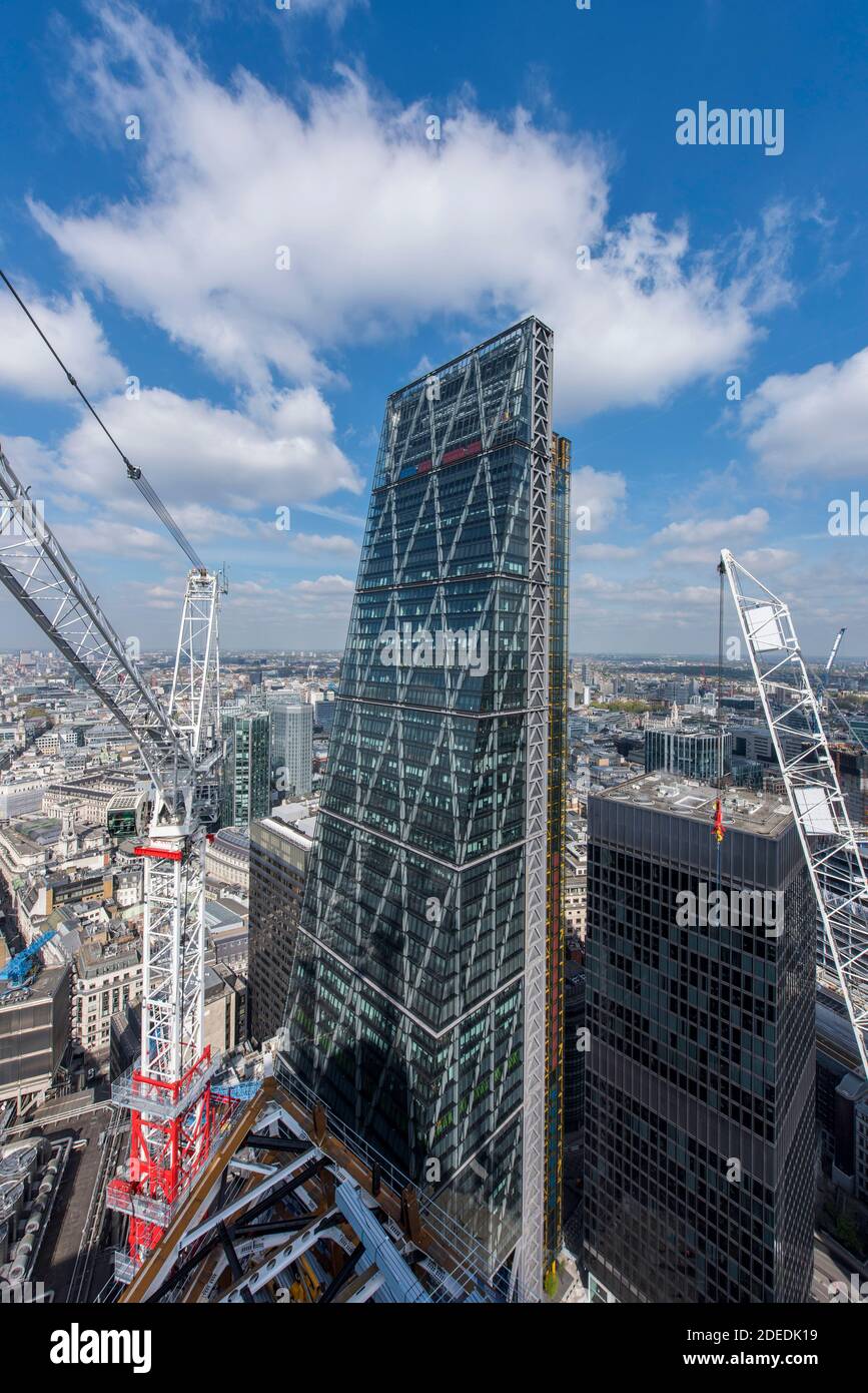 Aviva tower hi-res stock photography and images - Alamy