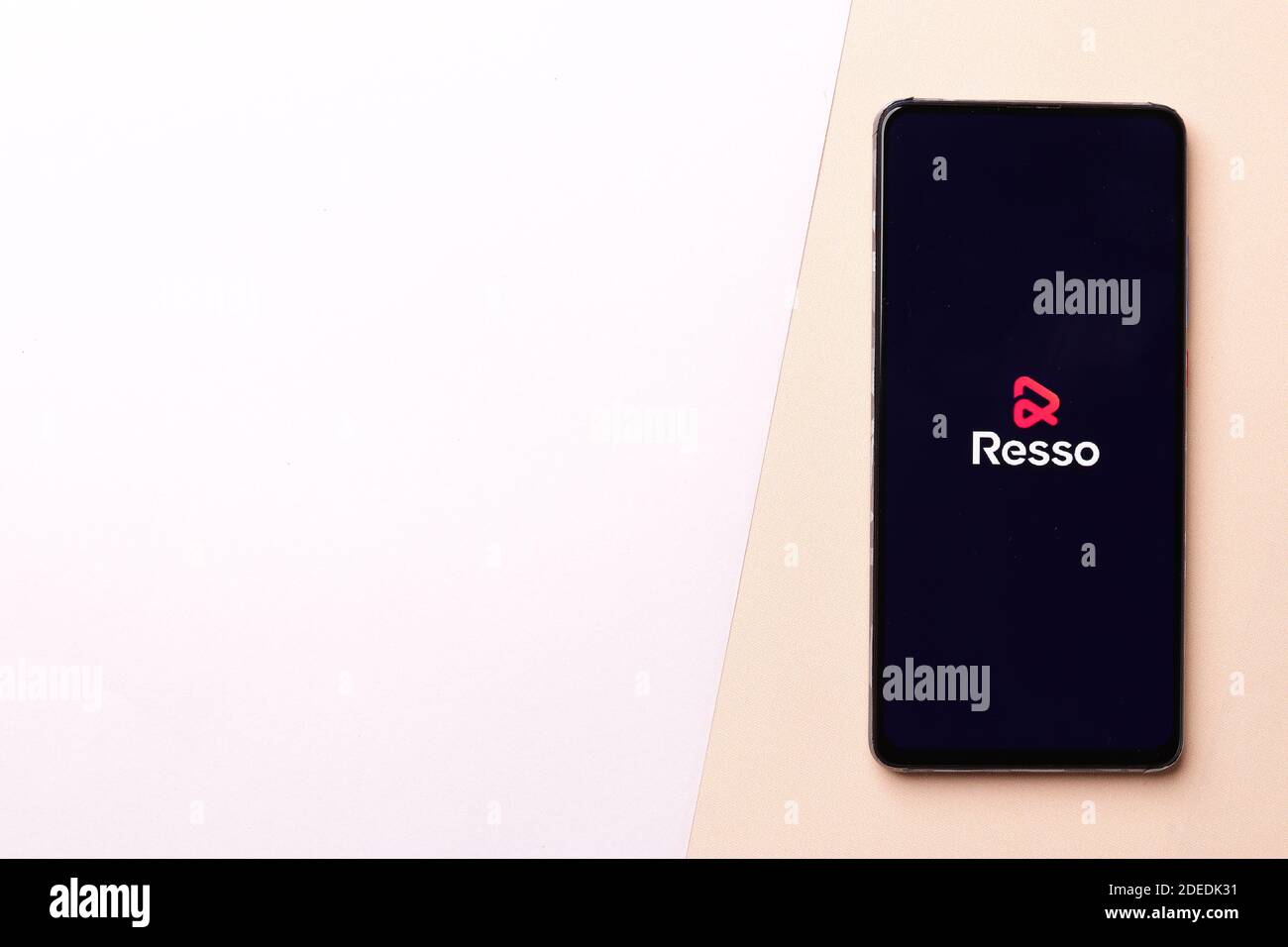 Assam, india - November 29, 2020 : Resso logo on phone screen stock ...