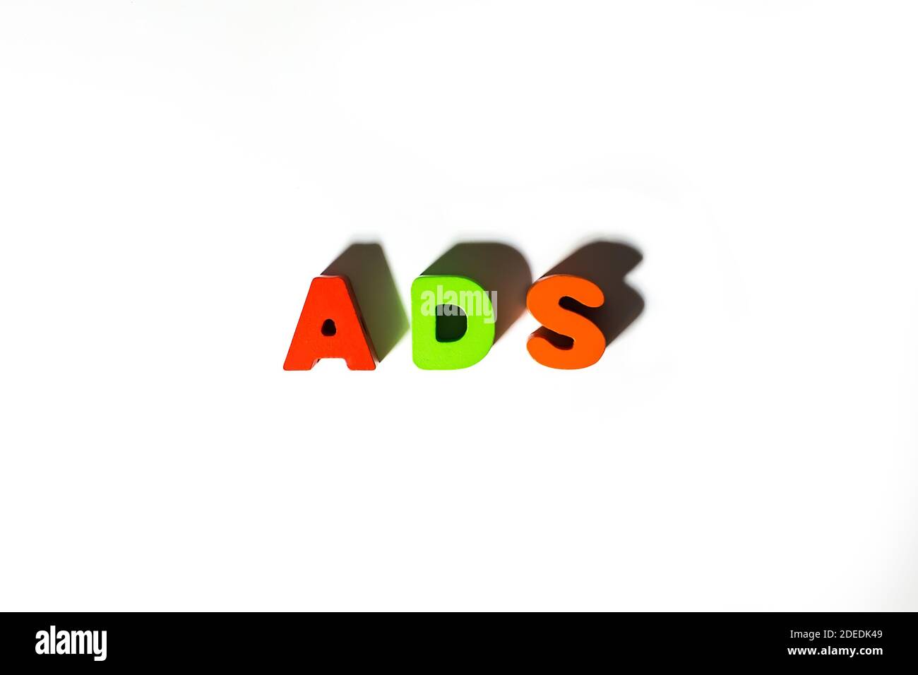 Text ads hi-res stock photography and images - Alamy