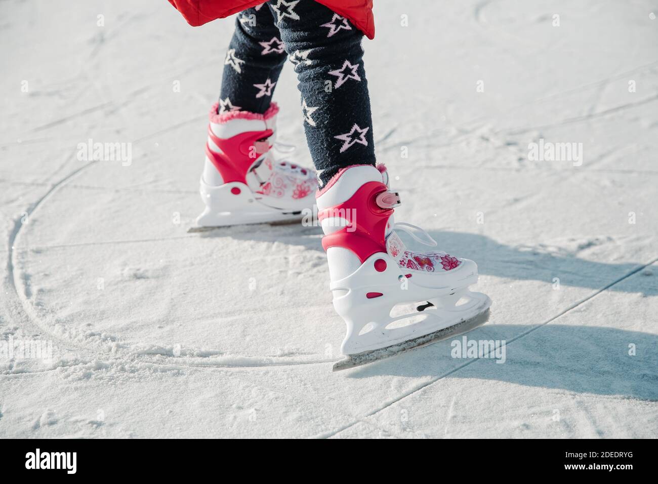 Legs figure skater hi-res stock photography and images - Alamy