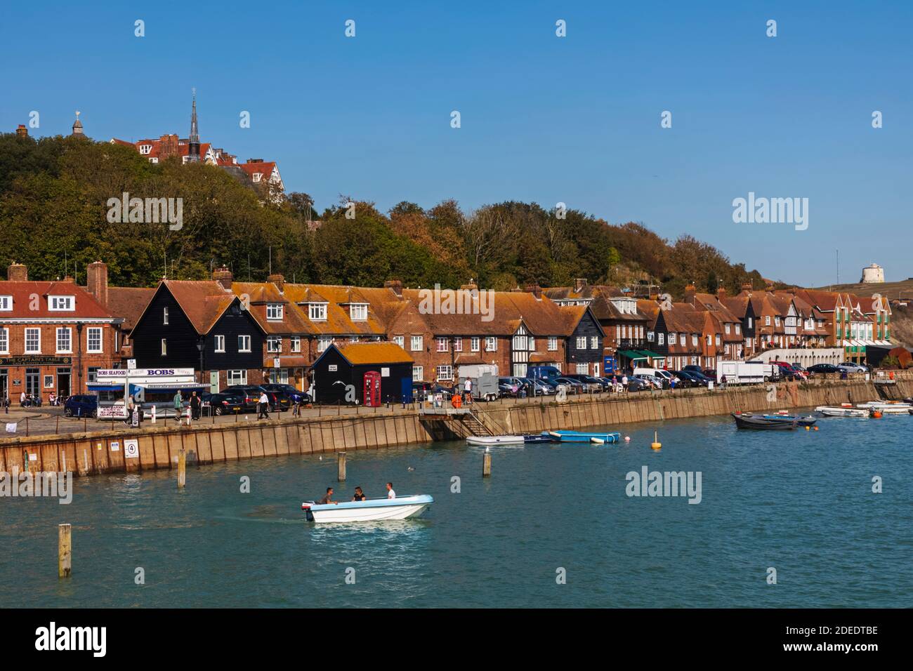 Folkestone harbour and waterfront skyline hi-res stock photography and ...