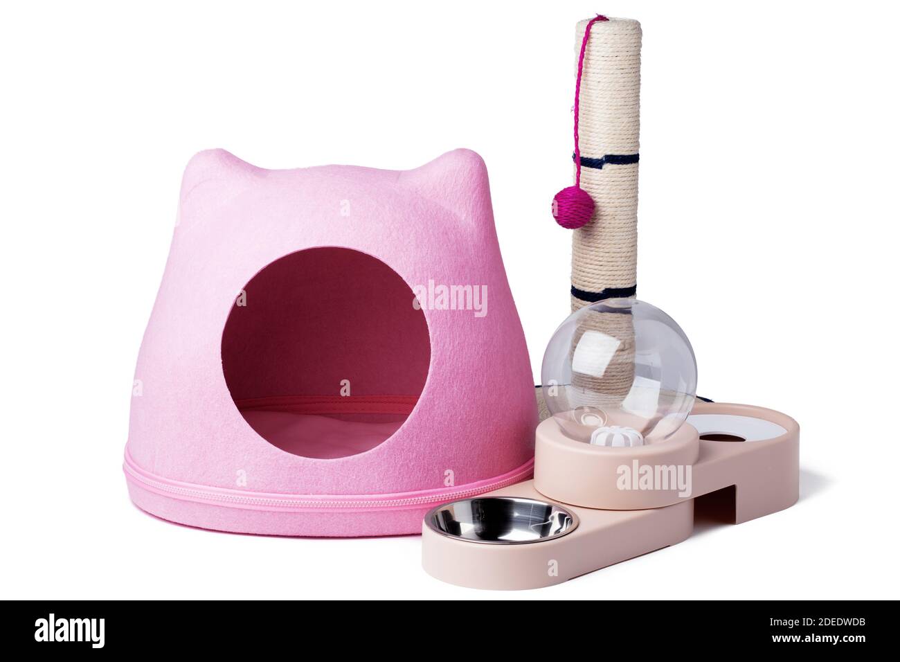 Pet acceesories set for cats: house, scratching post and bowl Stock ...