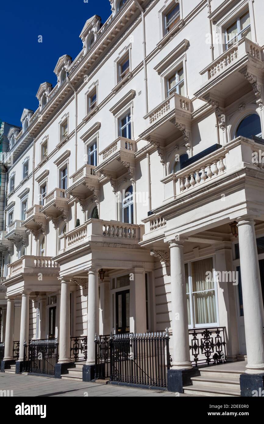 Regency building exterior hi-res stock photography and images - Alamy