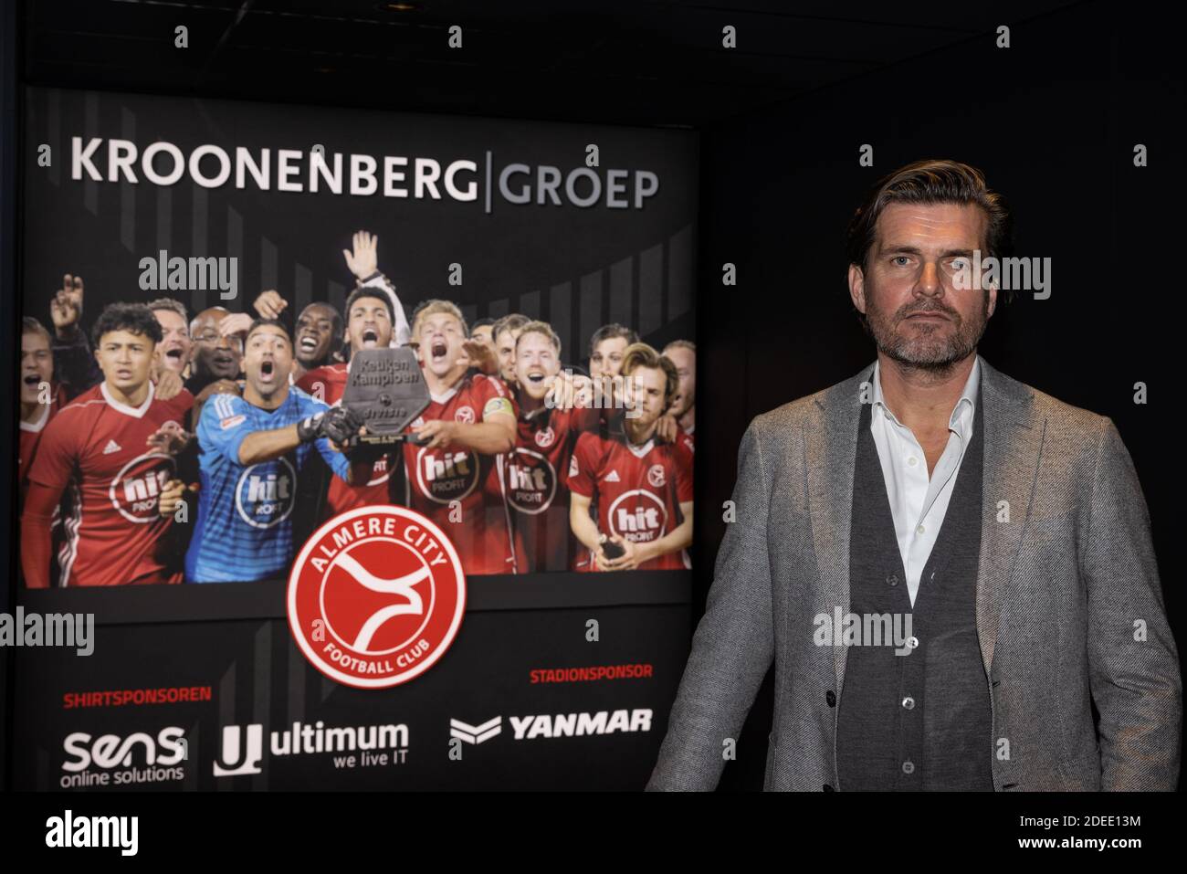 ALMERE, 30-11-2020 , Yanmar stadium , season 2020 / 2021, John Bes ...