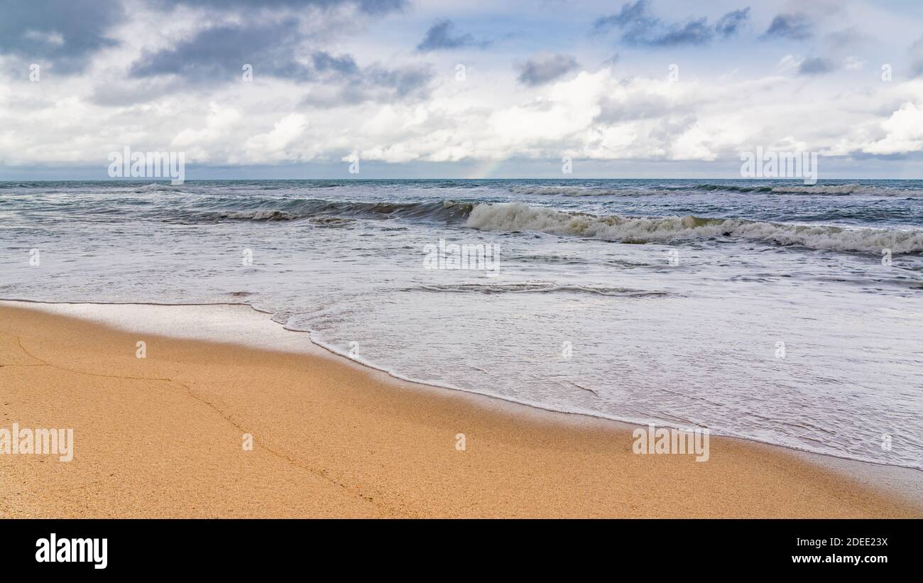 Empty beach scene sky rain hi-res stock photography and images - Alamy