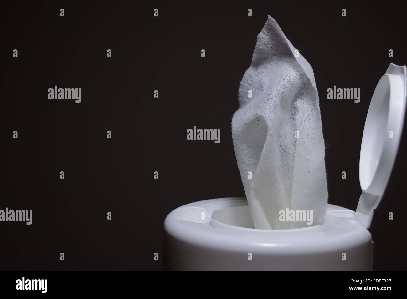 disposable antiseptic wet wipes for personal hygiene with disinfectant ...