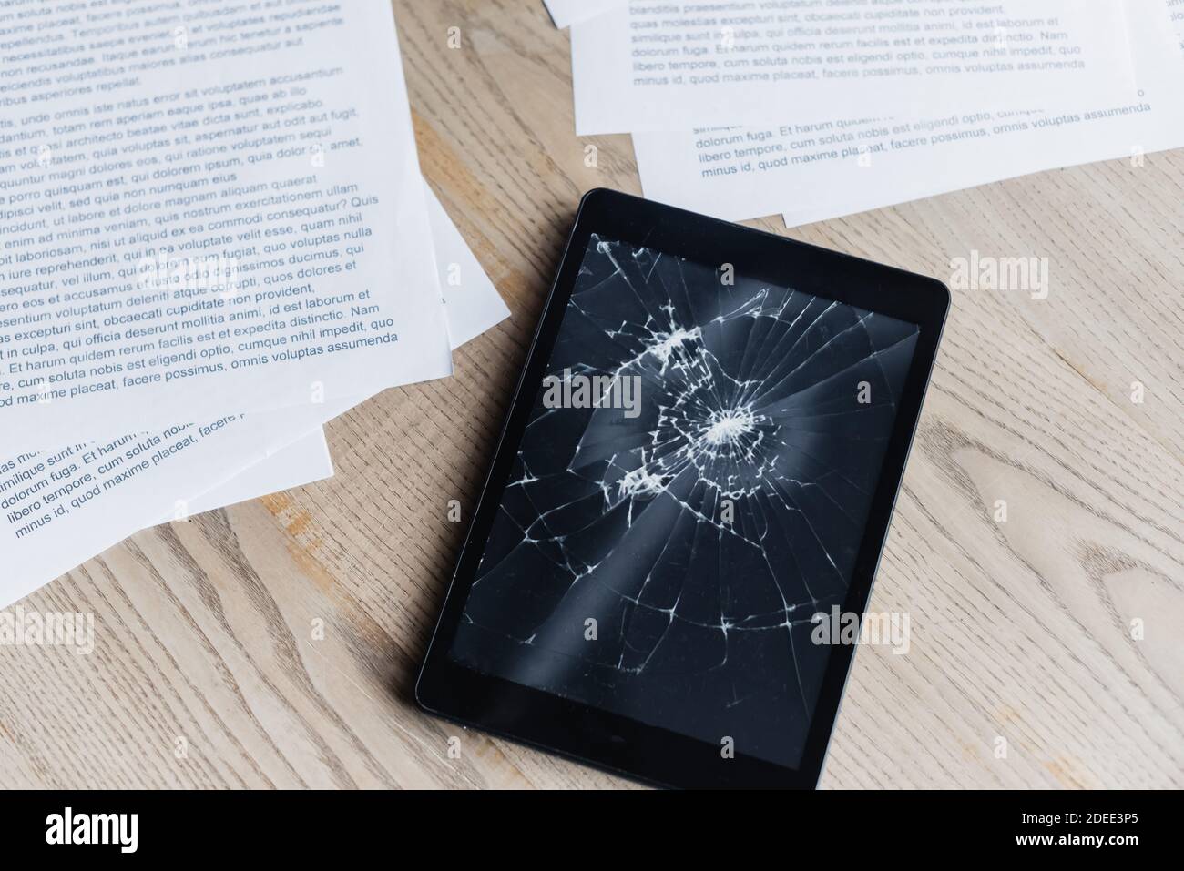 Smashed paper hi-res stock photography and images - Alamy