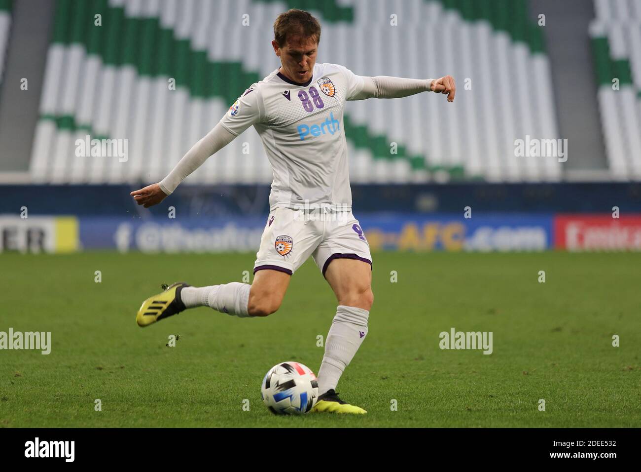 DOHA, QATAR - NOVEMBER 30: Neil Kilkenny of Perth Glory during the AFC ...