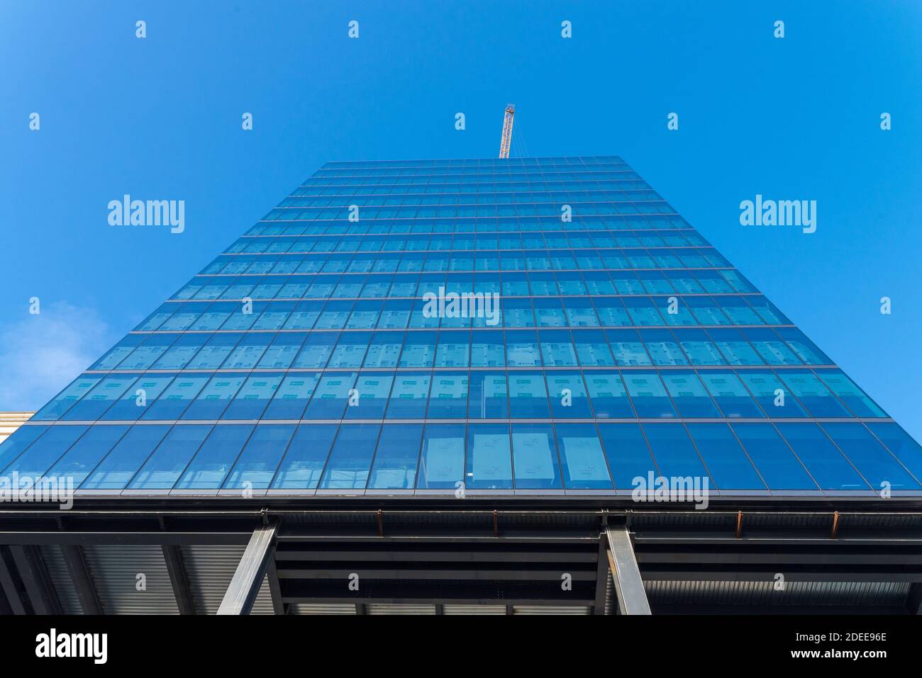 Construction continues of new office block 103 Colmore Row in ...
