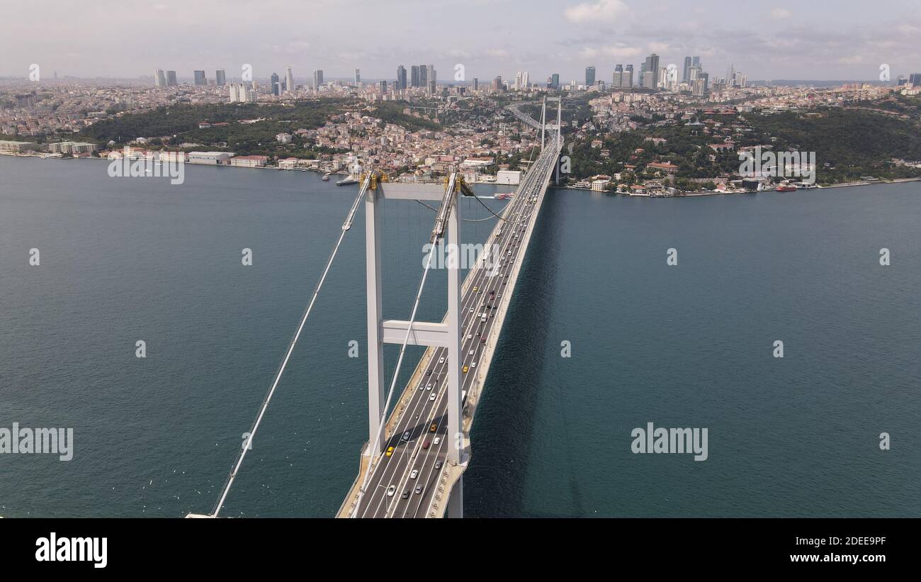 An aerial view of the Bosphorus bridge in Istanbul, Turkey Stock Photo ...