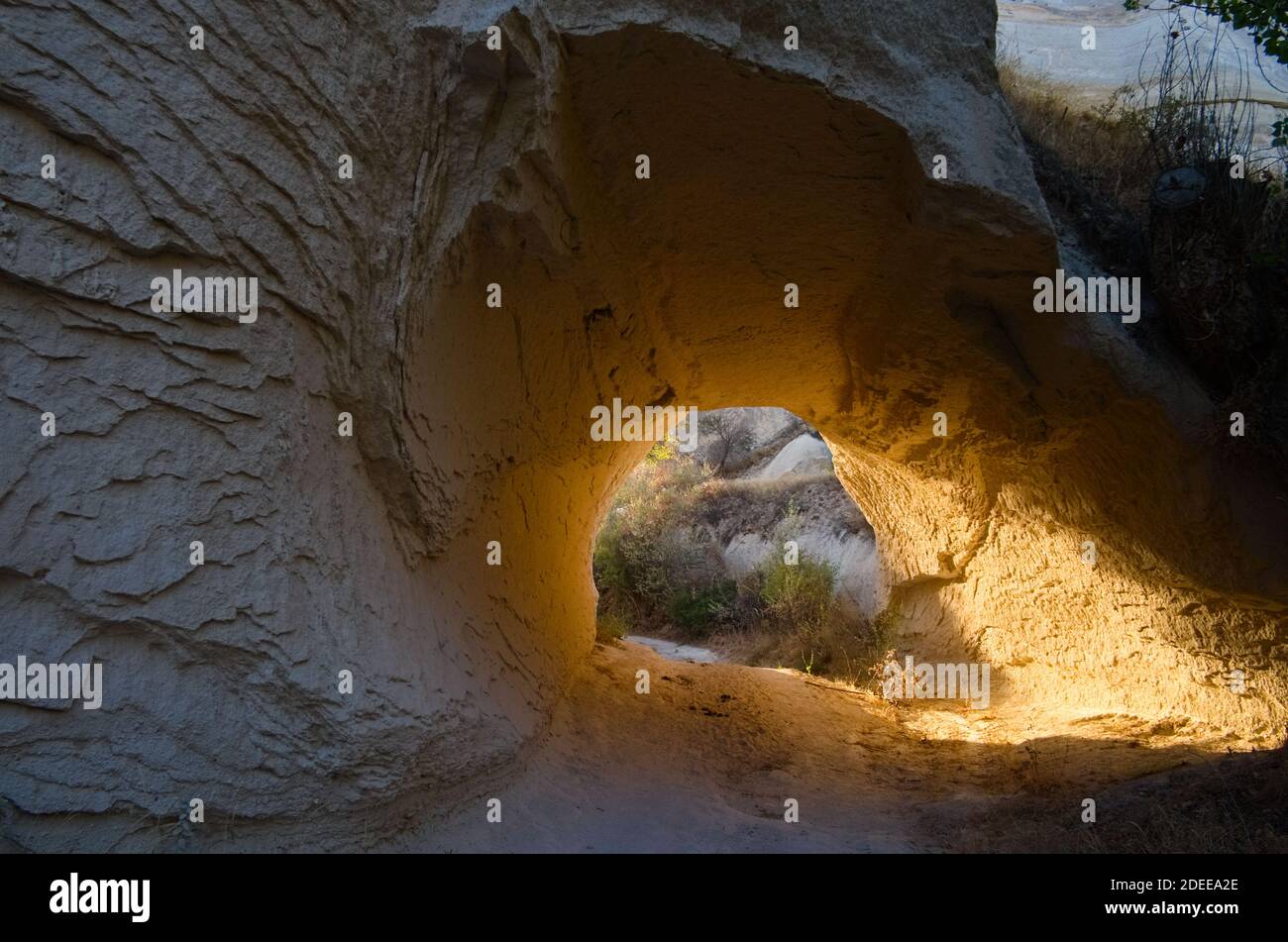 Gold Found In Cave Scotland