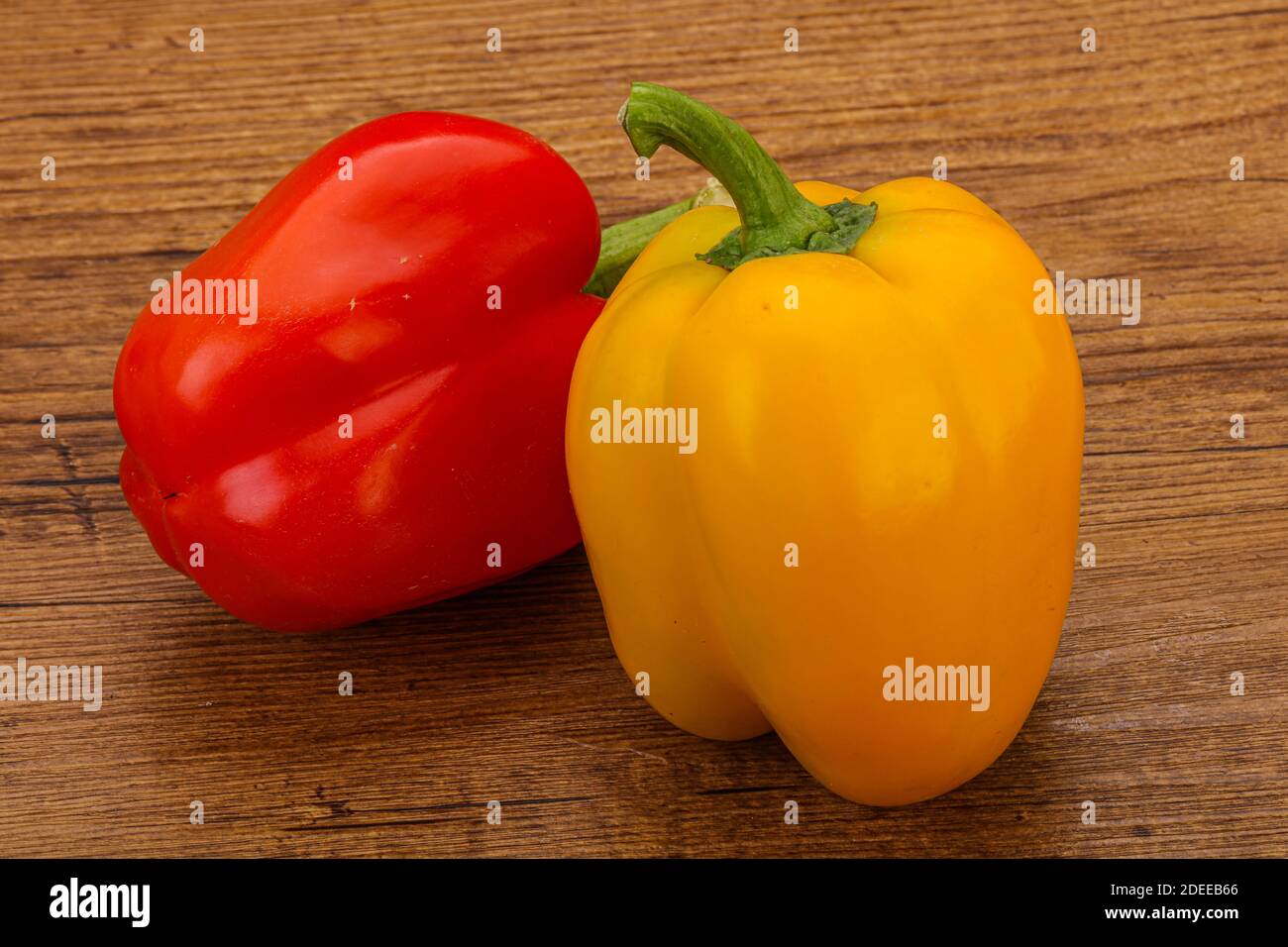Two Ripe sweet Bulgarian bell peppers Stock Photo - Alamy