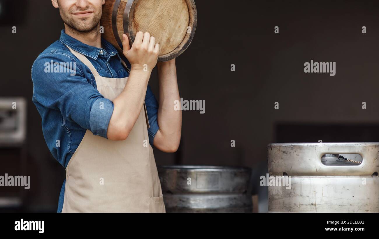 Beer loading hi-res stock photography and images - Alamy