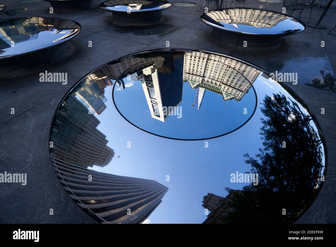 Reflection Mirror Building Nyc High Resolution Stock Photography and ...