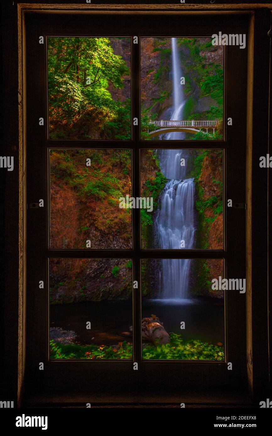 Bridge over waterfall hi-res stock photography and images - Alamy