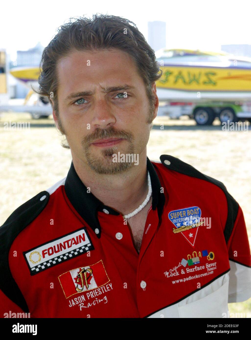 Superboat hi-res stock photography and images - Alamy