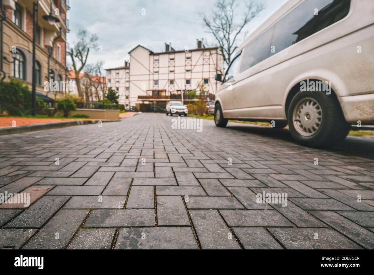 Row of cobble stones hi-res stock photography and images - Alamy