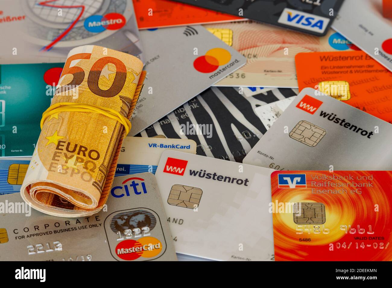 Banknotes and credit card isolated hi-res stock photography and images ...