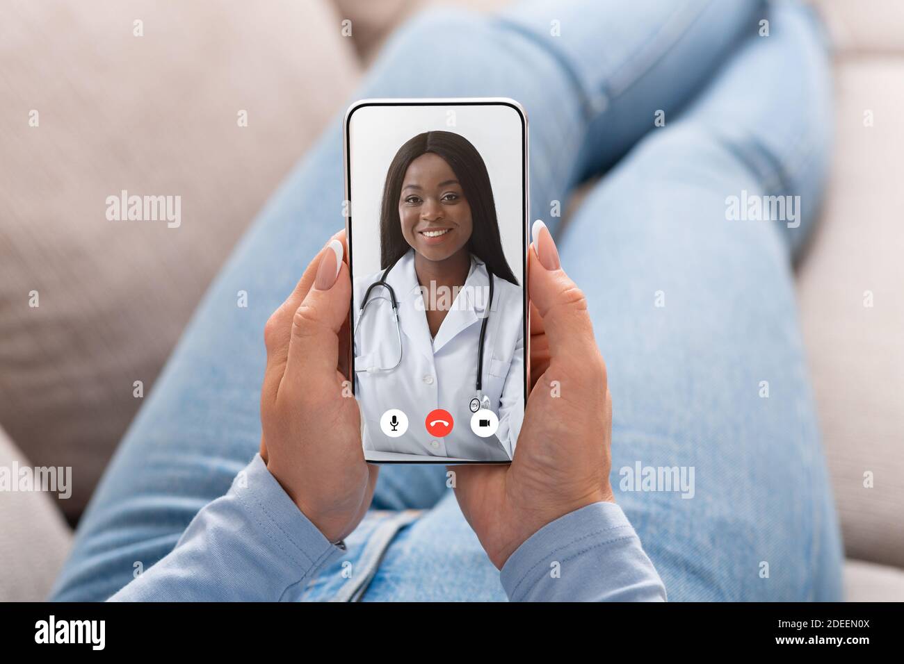 Doctor helpline hi-res stock photography and images - Alamy