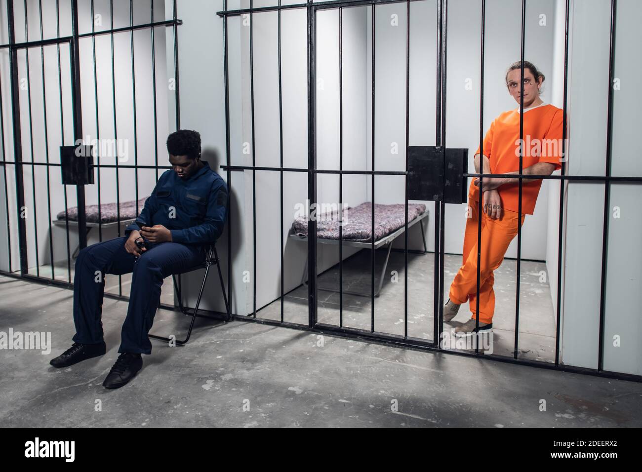Prison uniform orange hi-res stock photography and images - Alamy