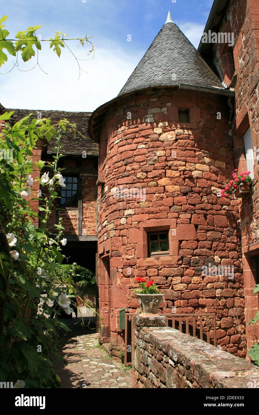 Mur rouge hi-res stock photography and images - Alamy