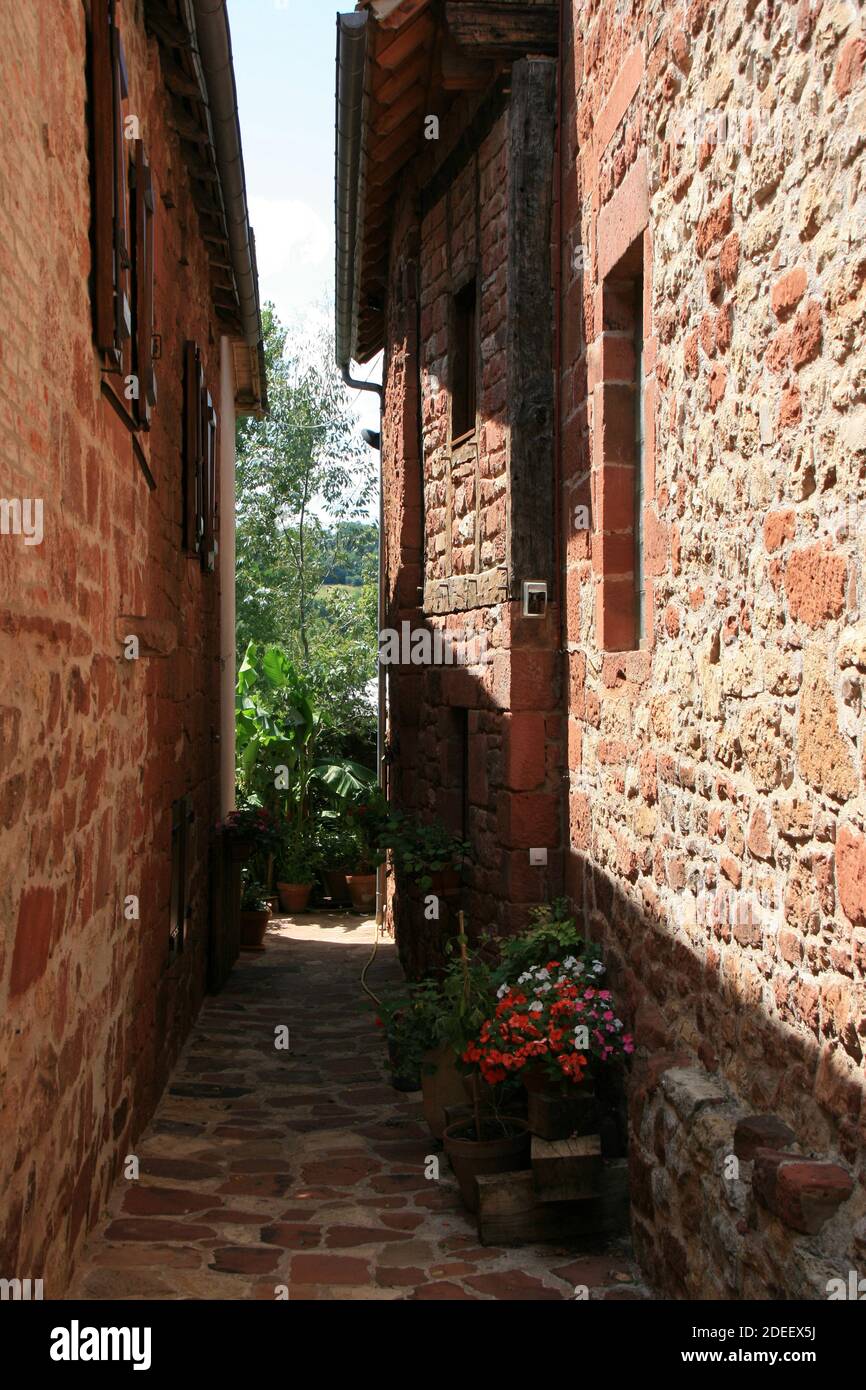 red stone houses in collonges-la-rouge in france Stock Photo - Alamy