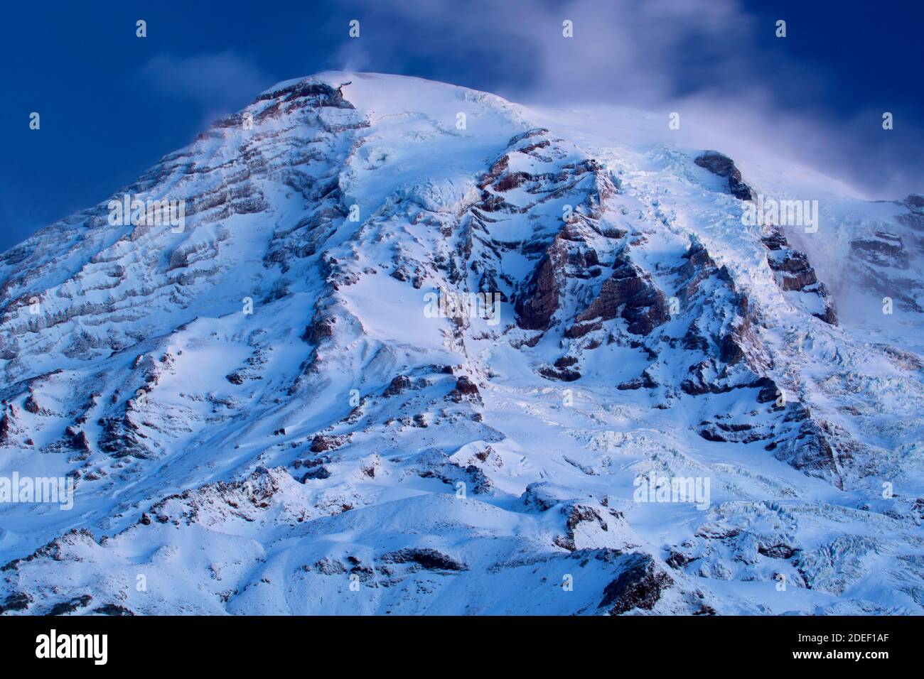 Mt Rainier from Inspiration Point, Mt Rainier National Park, Washington ...