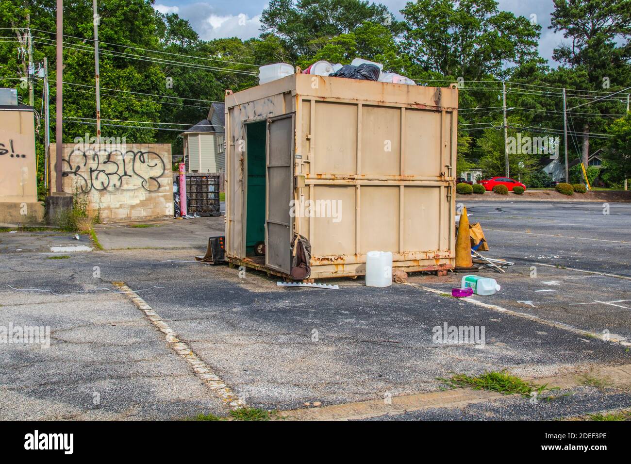 Atlanta, Ga USA 06 07 20: Old abandoned building with graffiti and a ...