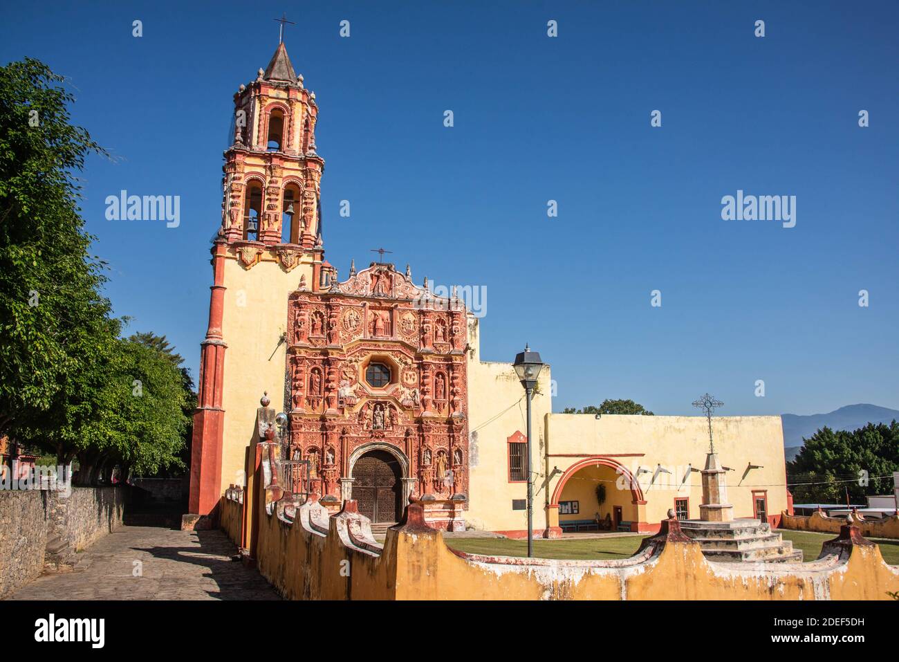 The Misión Santa María del Agua de Landa Franciscan mission in the ...