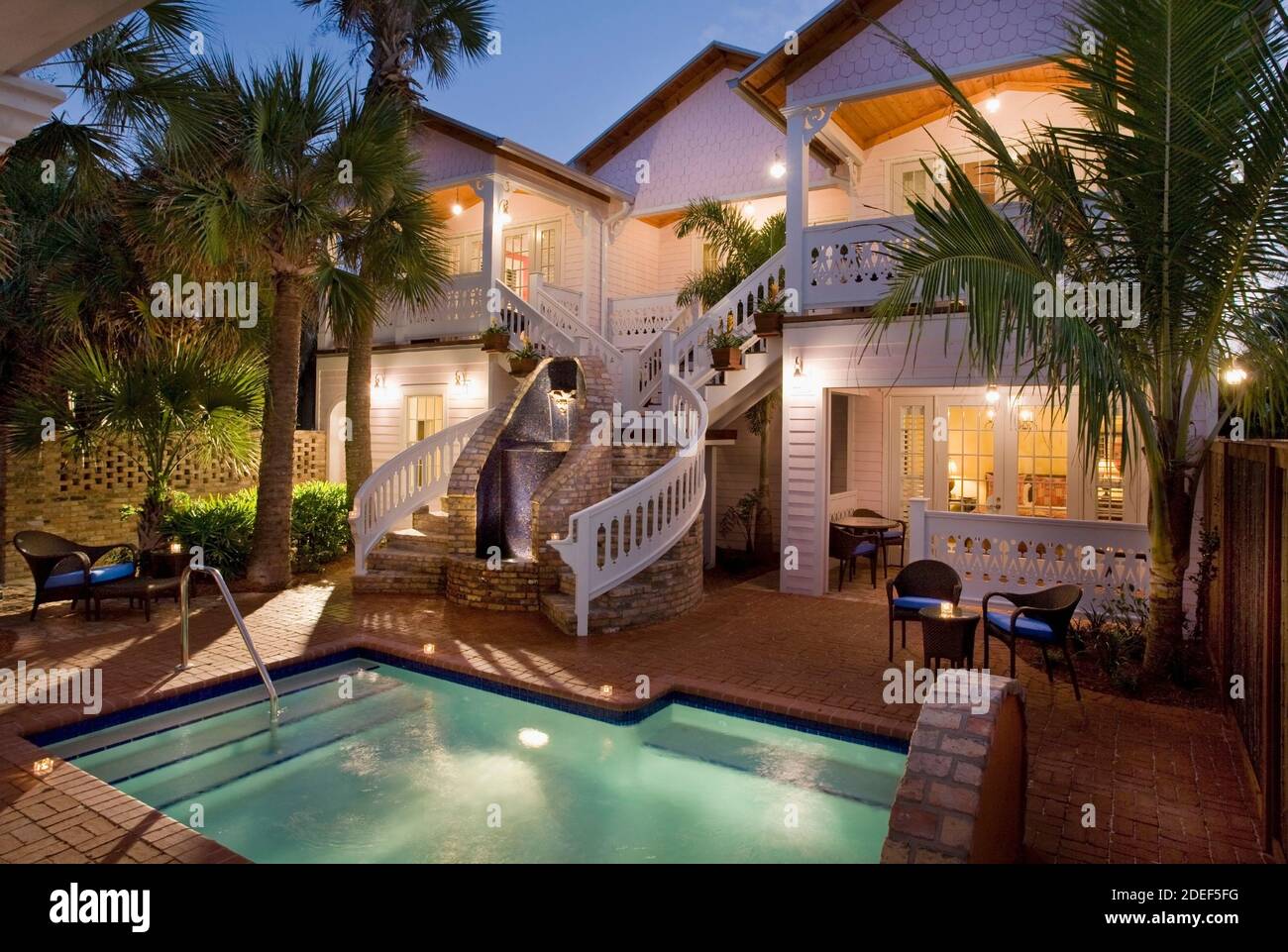 Luxury Backyard Pool Stock Photo - Alamy