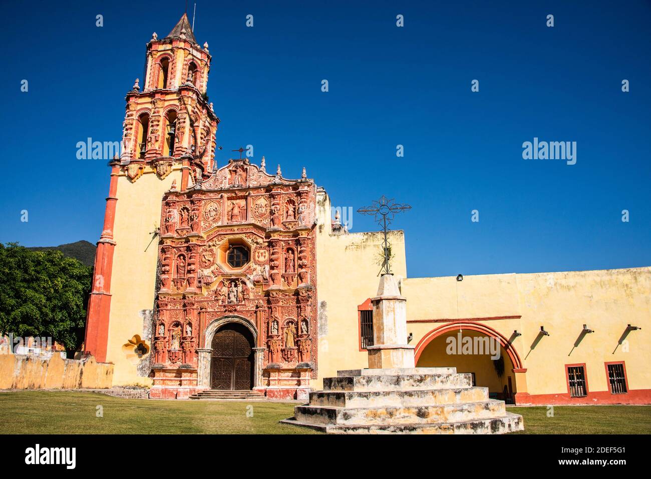 The Misión Santa María del Agua de Landa Franciscan mission in the ...