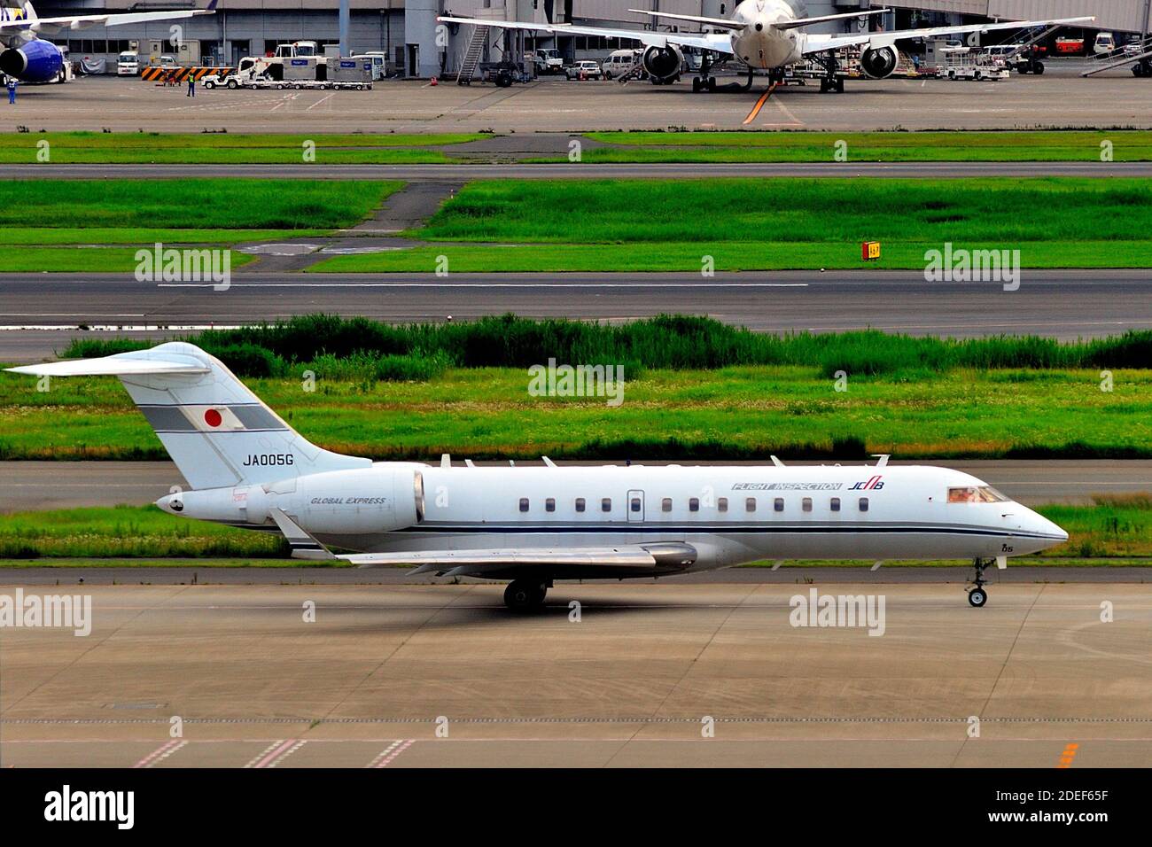 Japan Flight Inspection High Resolution Stock Photography and Images ...