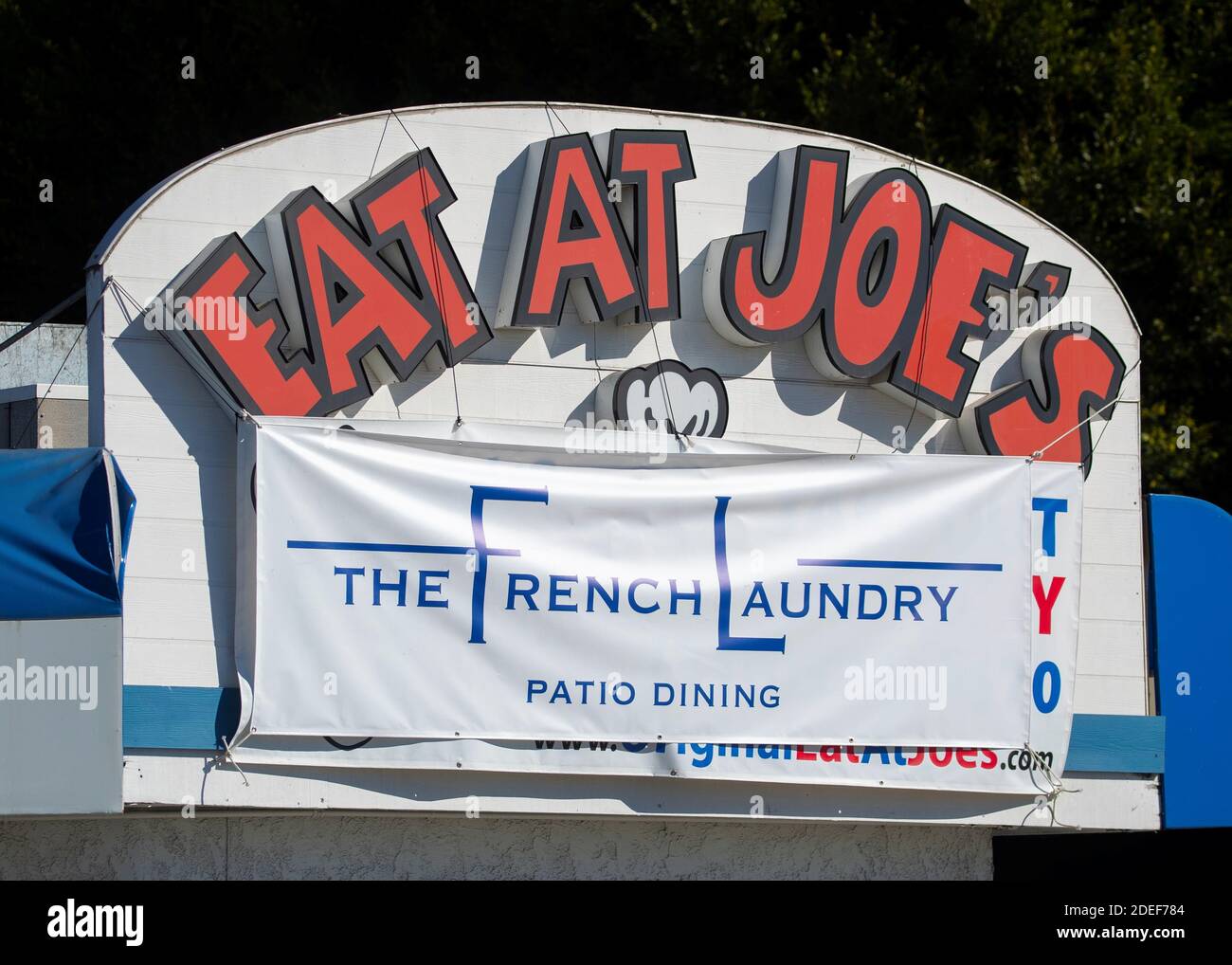 Gavin newsom french laundry hi-res stock photography and images - Alamy