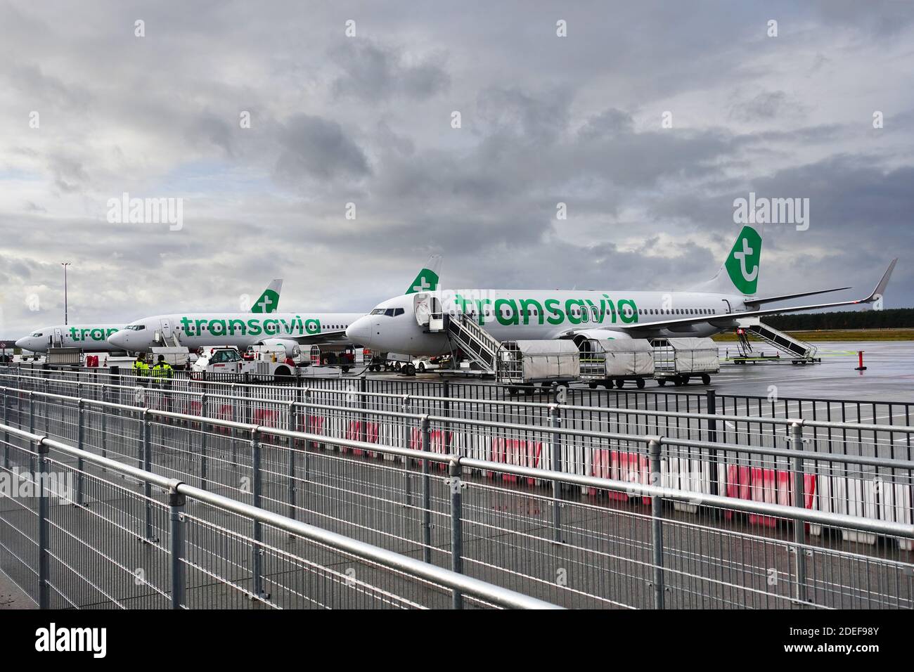 Transavia logo hi-res stock photography and images - Alamy