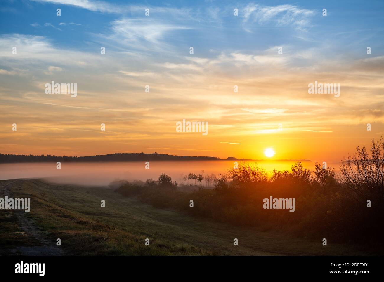Beautiful sunrise in county hi-res stock photography and images - Alamy
