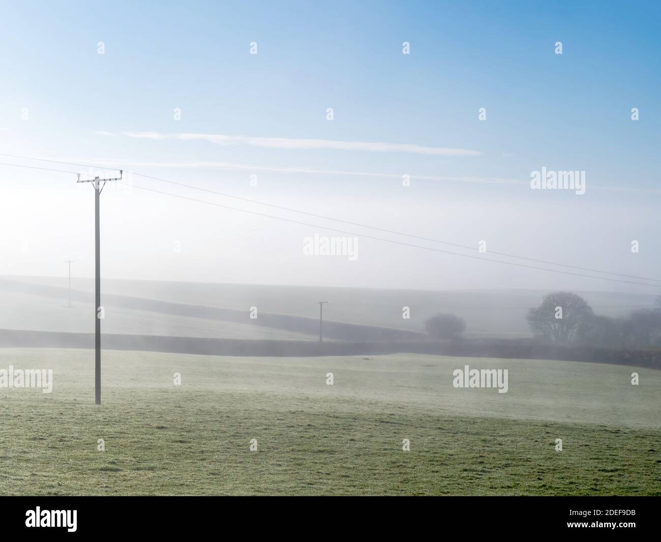 Frosty, misty autumn morning, rural Devon, England Stock Photo - Alamy